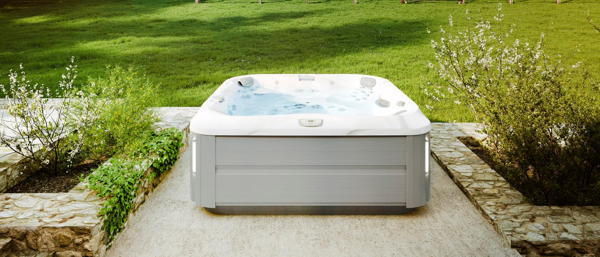 Sundance® Spas Hot Tubs | Aqua Paradise | Mission Viejo, CA